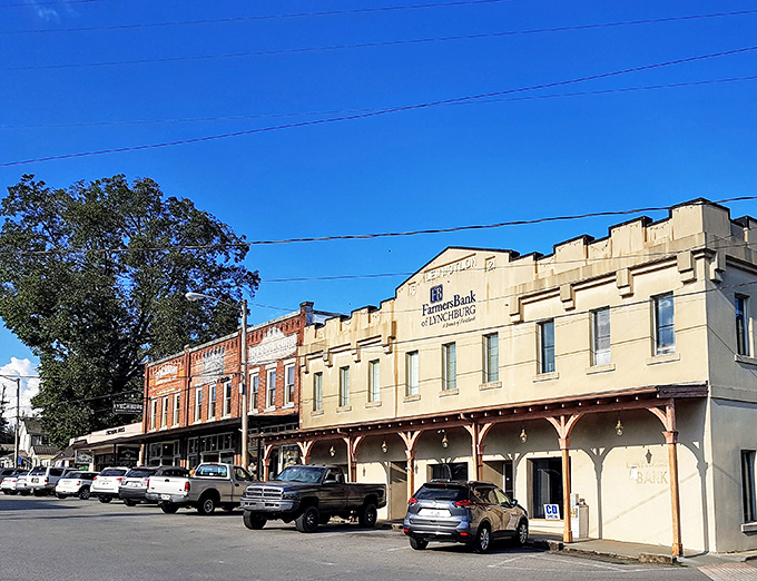 Small-town Tennessee architecture at its finest, where every building earned its place through time.