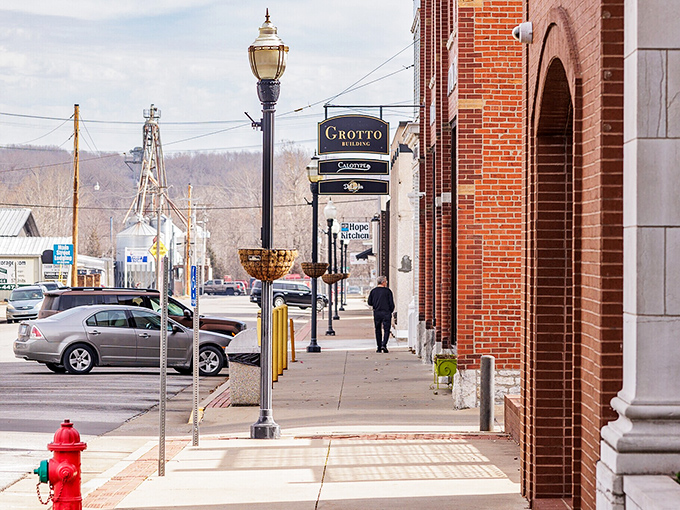 That statue isn't just art - it's Neosho saying "we're proud of who we are." 