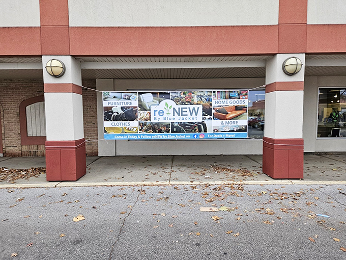 That organized interior layout poster makes browsing feel like a pleasant stroll through bargain paradise.