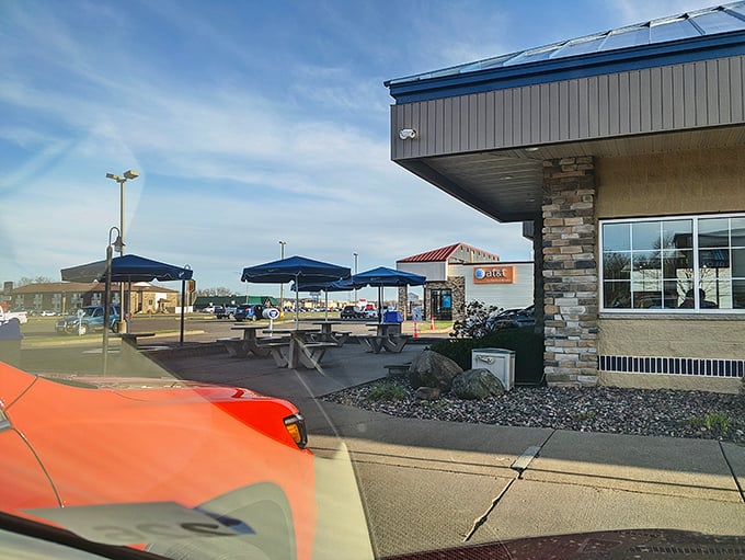 Modern conveniences meet small-town prices&mdash;it's like finding a smartphone at a flip-phone price.