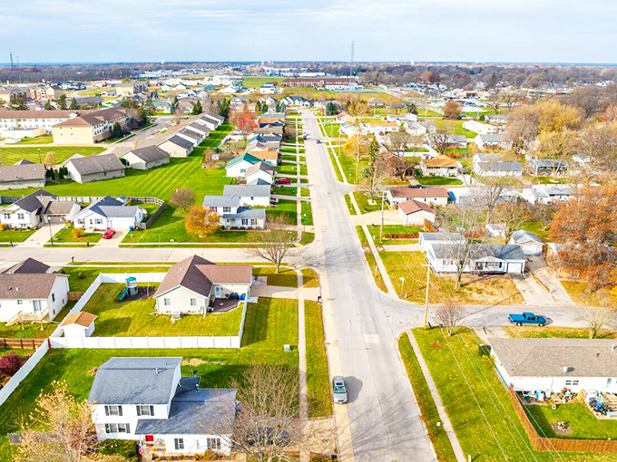 From the Silvis water tower, you can see rows of affordable homes with spacious yards&mdash;perfect for families seeking small-town charm.