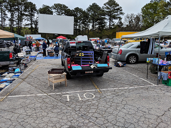 Tailgates replace tables at Starlight's market. In the shadow of the big screen, today's special is nostalgia with a side of bargains.