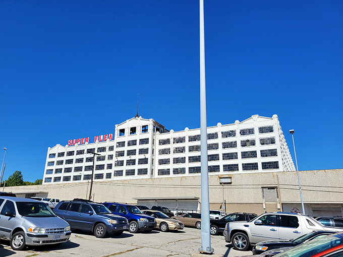 The impressive structure houses hundreds of vendors under one roof. From the parking lot, you can sense the treasure hunt that awaits.