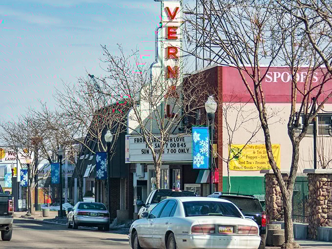 Downtown Vernal combines dinosaur fame with human-sized prices &ndash; proving that not everything prehistoric needs to cost a fortune.