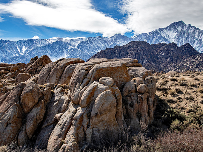 The Alabama Hills' otherworldly rock formations have starred in more Westerns than John Wayne &ndash; and they're still ready for their close-up.