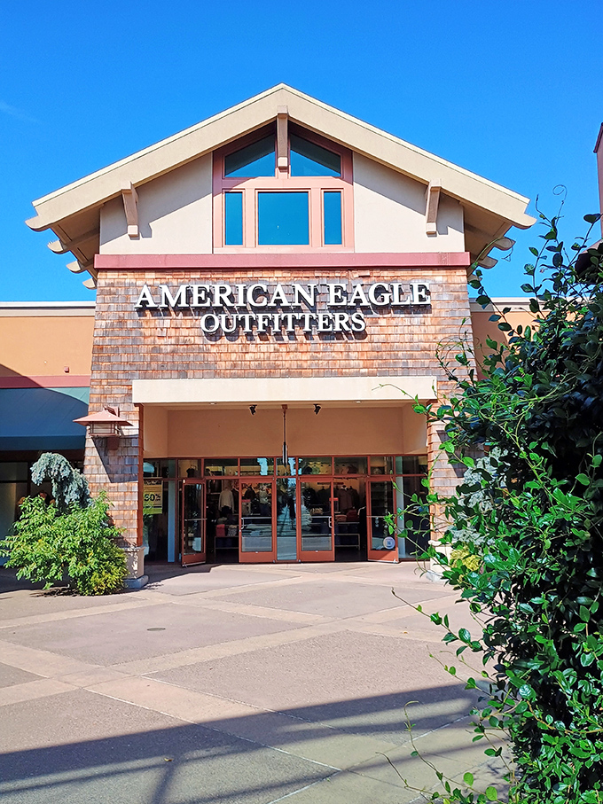 American Eagle's cabin-inspired storefront feels quintessentially Oregon. Flannel shirts and jeans await inside this rustic retail retreat.