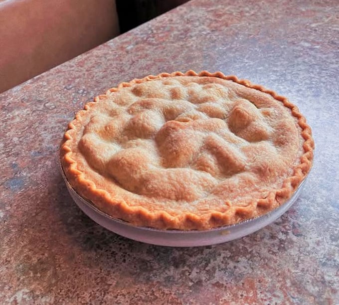 Someone in the kitchen clearly understands that pie crust is basically edible architecture.