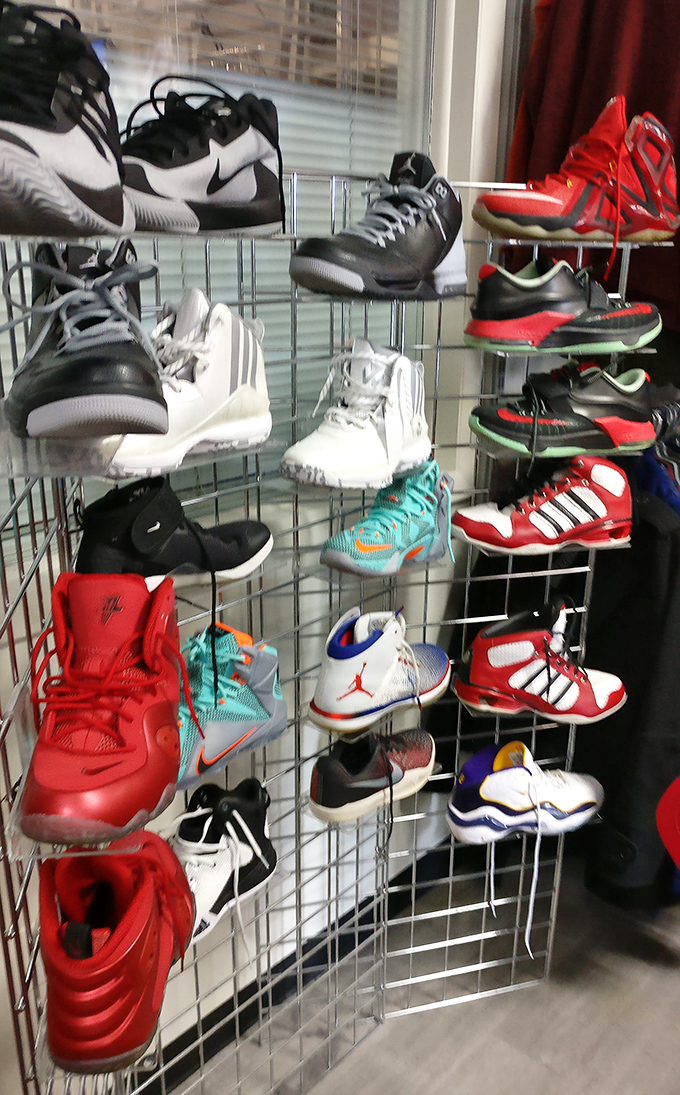 Sneakerheads, rejoice! These gently-worn kicks might have stories to tell, but they've still got miles of style left in them.