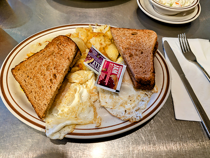 Breakfast simplicity that would make your grandmother nod in approval. Those eggs aren't just cooked &ndash; they're respected.