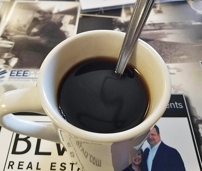 The coffee at Bill Smith's isn't pretentious&mdash;it's the kind that keeps conversations flowing and Sunday mornings stretching pleasantly into afternoon.