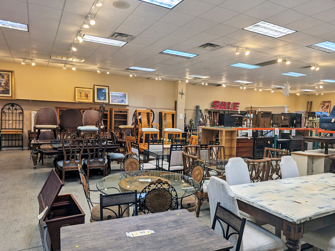 Dining sets galore! From formal affairs to breakfast nooks, each table silently promises "I could be the place where your family makes memories."