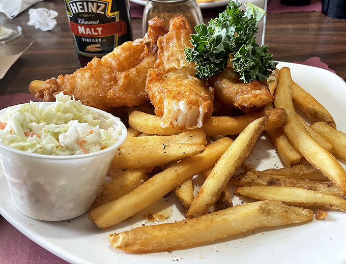 Fish and chips that would make the British jealous, with coleslaw standing by as the cool, creamy counterpoint to all that glorious crunch.