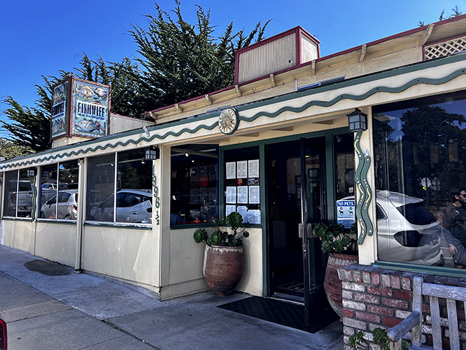 Fishwife Restaurant&mdash;where the seafood is so fresh it practically introduces itself before joining you for dinner.