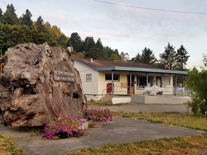 The Humboldt Gables Motel offers rest without the resort prices, where clean sheets don't require a trust fund.