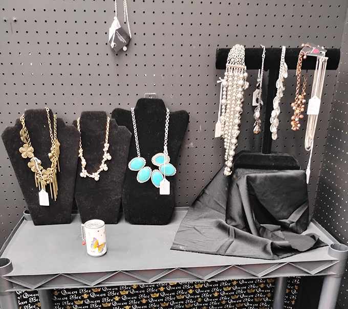 Jewelry that tells stories without speaking. That turquoise statement necklace isn't just an accessory—it's your conversation starter at the next neighborhood cookout.