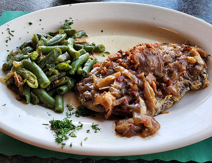 Comfort food done right&mdash;tender meat with caramelized onions and fresh green beans that your grandmother would approve of.