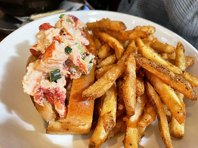 The lobster roll that launched a thousand road trips. Sweet chunks of Maine lobster nestled in buttery, toasted perfection.
