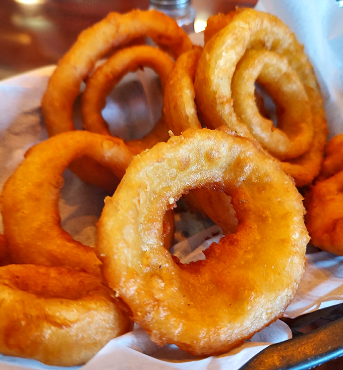 Onion rings with the structural integrity to support your wildest dipping fantasies. Crispy armor protecting sweet, tender onion treasure.