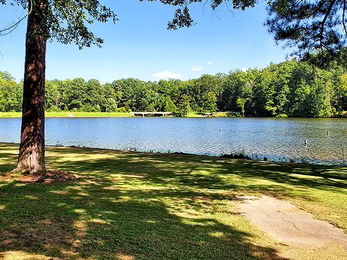 Lake Russell offers the perfect antidote to downtown exploration&mdash;where the only traffic is an occasional fish jumping and deadlines cease to exist.