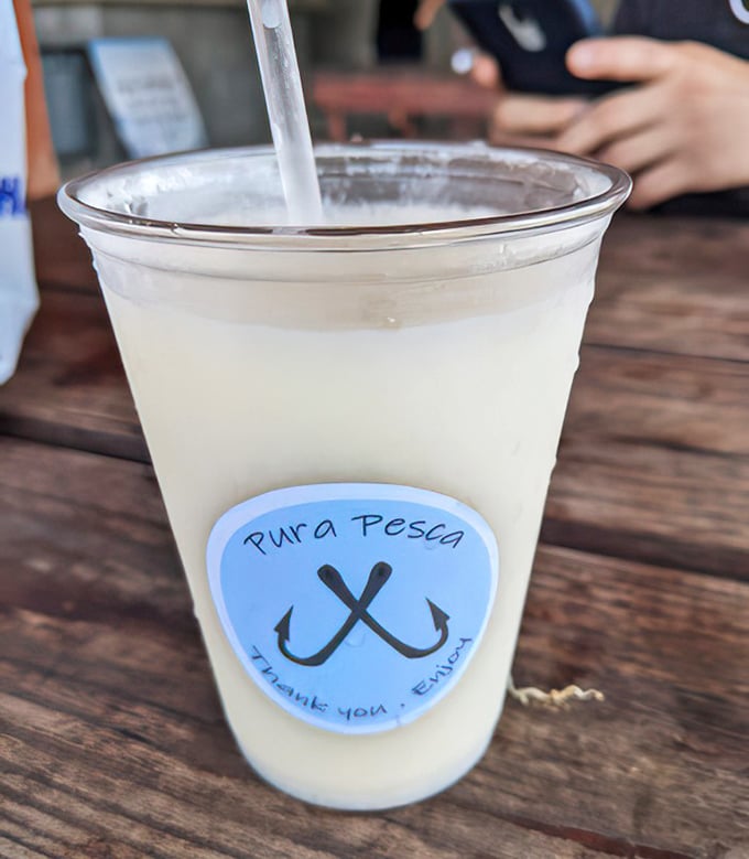 That's not from the Dundee menu, but somewhere nearby&mdash;a creamy pi&ntilde;a colada that reminds you you're still in Florida, despite the diner's Midwestern soul.