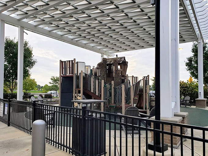 A thoughtful playground area where kids can burn energy while parents contemplate burning through their shopping budget.