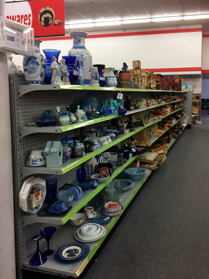 Blue and white porcelain paradise! These dishes have stories to tell&mdash;from formal dinner parties to everyday meals that nourished generations.
