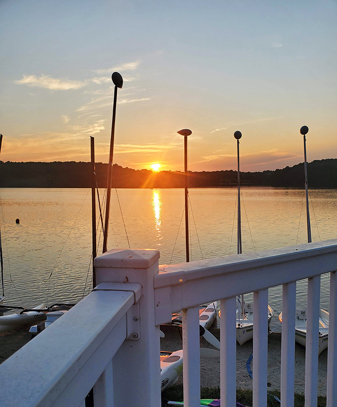 Sunset sailors know the secret&mdash;Marsh Creek's golden hour turns ordinary moments into paintings worthy of a gallery wall.