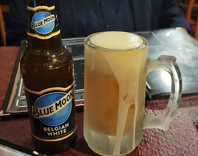 Nothing complements a legendary steak like an ice-cold Blue Moon in a frosty mug – a pairing as perfect as Dolly and Porter.