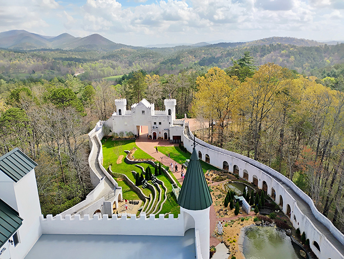 From this aerial view, you can appreciate the amphitheater nestled within the castle walls&mdash;Shakespeare would approve of this dramatic setting.