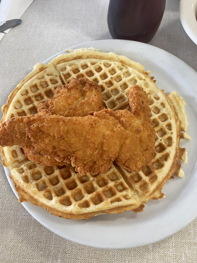 Chicken and waffles: the breakfast combo that shouldn't work but absolutely does. That golden-fried chicken atop a perfectly crisp waffle is the ultimate sweet-savory marriage.