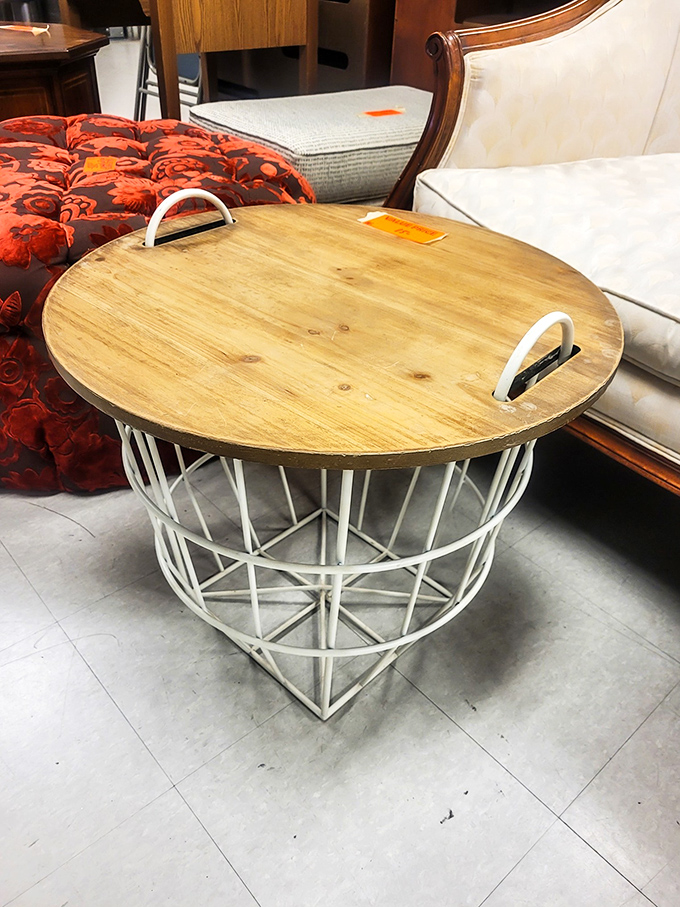 Clever design meets practical function in this basket-base coffee table. Someone's Pinterest dream is sitting right here with a humble price tag attached.