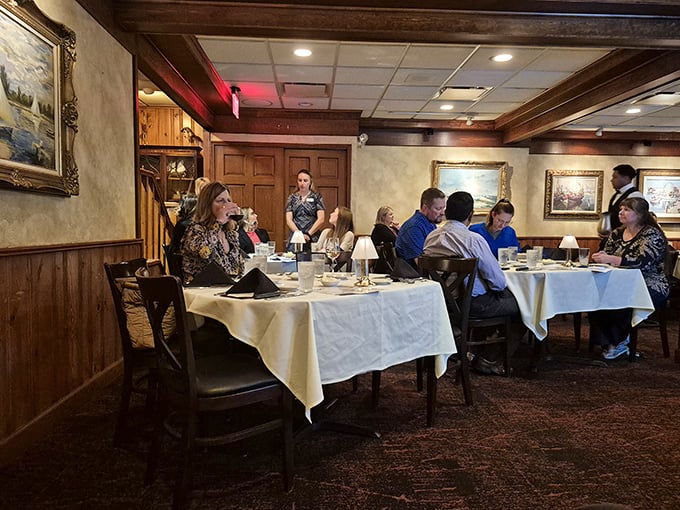 The dining room buzzes with the energy of people united in pursuit of one thing: exceptional steak in an atmosphere of unpretentious elegance.