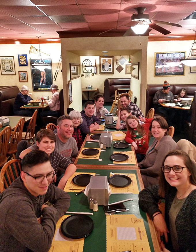 Family gatherings around Monical's tables – where memories are made between bites of pizza and that one uncle's questionable jokes.