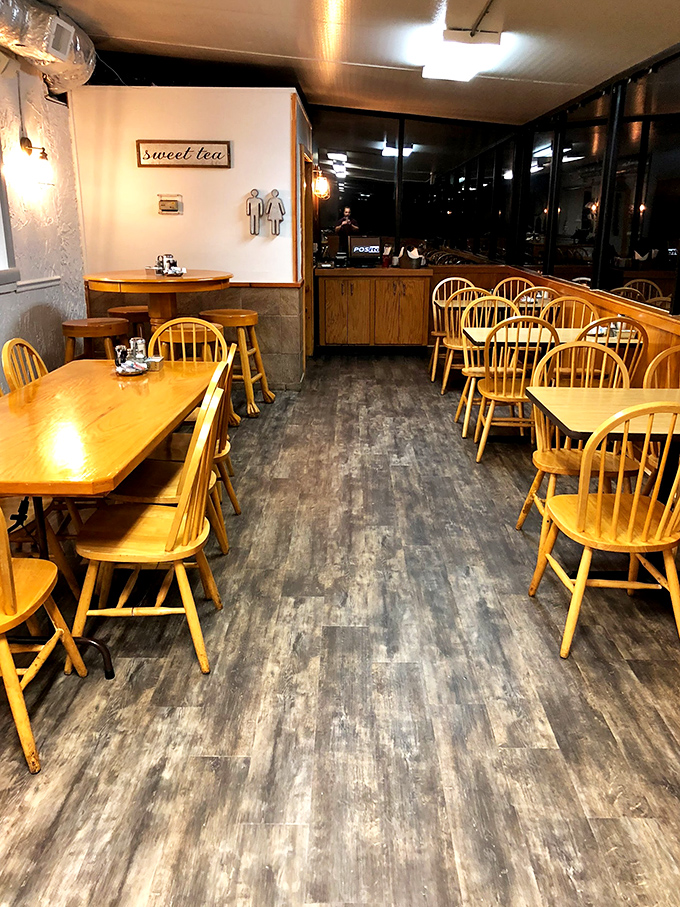 Those wooden chairs have supported more satisfied breakfast lovers than a therapist's couch.