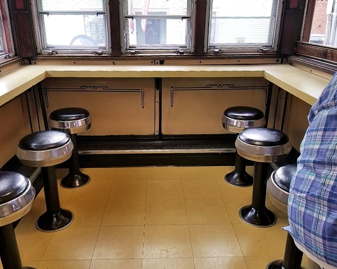 Democracy in dining form. Gilley's counter seating puts everyone&mdash;from truck drivers to professors&mdash;shoulder to shoulder in pursuit of deliciousness.