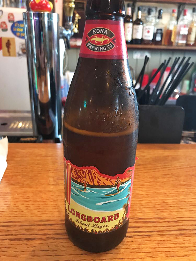 Nothing complements fried seafood quite like a cold Kona Longboard Lager, its tropical label a cheerful contrast to Ohio's sometimes temperamental weather.