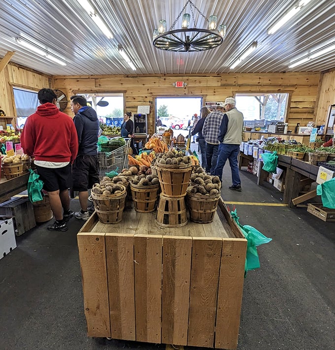 Farm-fresh produce that actually deserves the name. These potatoes probably still have Pennsylvania soil clinging to them&mdash;exactly as nature intended.