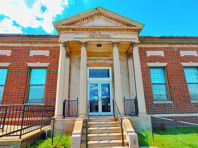 The Post Office's classical columns give everyday mail transactions a touch of governmental grandeur&mdash;Rome meets rural Pennsylvania.