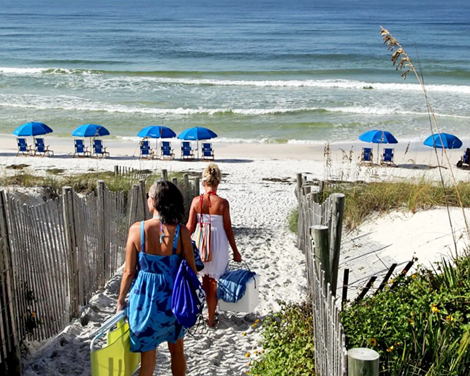 Seaside's perfect streets &ndash; where "The Truman Show" filmed and reality still feels slightly suspicious.