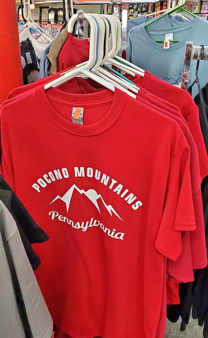 Pocono pride on display! These vibrant red tees let visitors take home a piece of mountain magic without breaking the vacation budget.