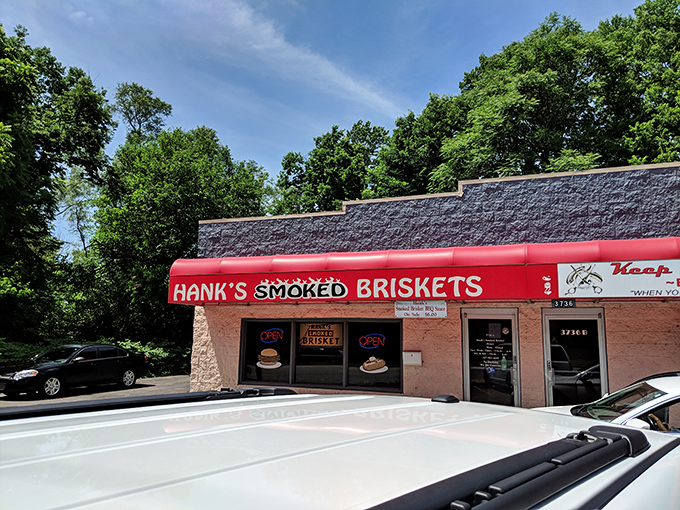 On sunny days, Hank's looks like a mirage on the horizon&mdash;except this oasis delivers smoky brisket instead of water.