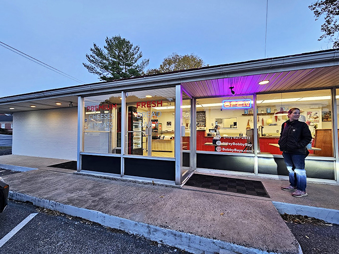 Step back in time at this retro beauty that looks like it rolled out of Happy Days.