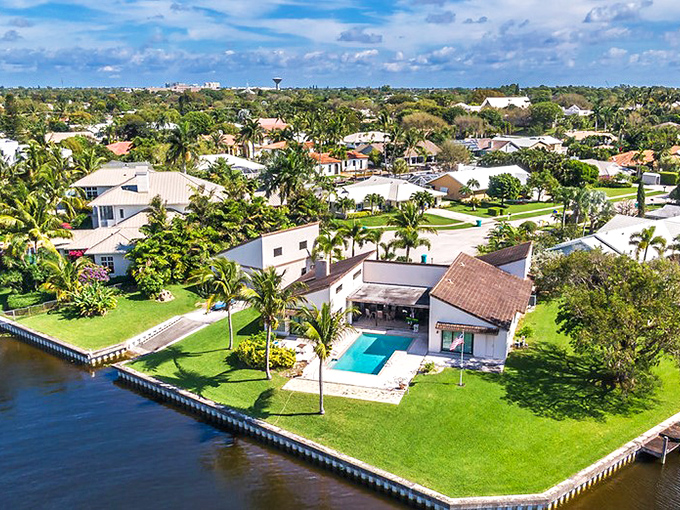 Coastal living between Boca and West Palm, without the eye-watering price tags. Ocean breezes come standard with every affordable condo.