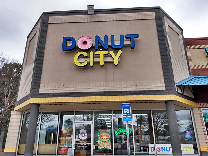 Bright yellow and blue screams "happiness lives here" louder than any morning alarm clock.