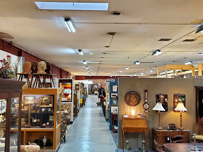 Warehouse-style spaces mean room to spread out collections that span decades of American life and style.