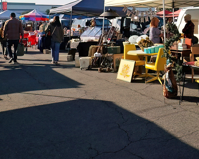 Mid-century sunshine! Fresno's furniture finds include this lemony-fresh table set that looks straight out of The Jetsons' weekend garage sale.