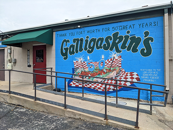 Family tradition lives on &ndash; Galligaskin's submarine sandwiches have been Fort Worth's secret weapon.
