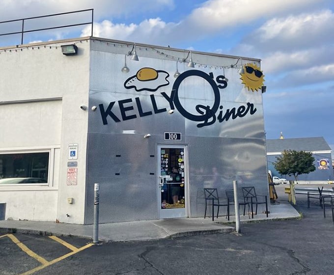 Kelly O's metallic exterior gleams like a space-age diner from the future, but the food inside is timeless breakfast perfection.