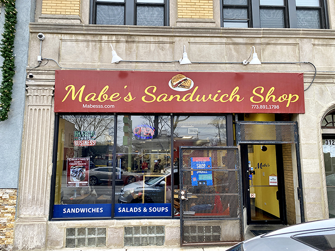 Mabe's keeps it simple outside because all the excitement happens between two slices of bread.
