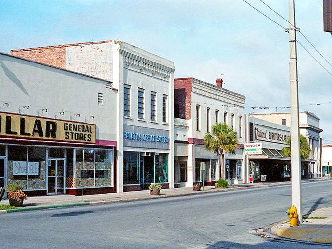 Palatka's Main Street stretches toward possibilities like a red carpet rolled out for your golden years.